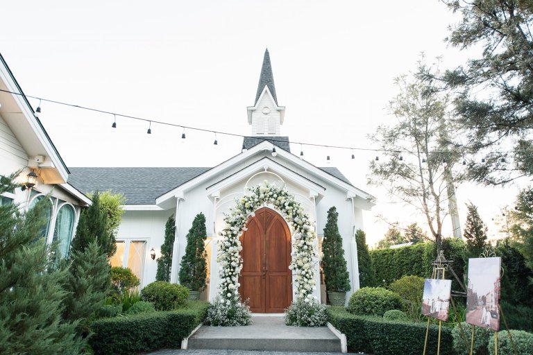 Misstar Cafe นั่งจิบ ชา กาแฟ พร้อม รื่นรมย์ กับต้นไม้นานาพันธุ์ ในการตก ...